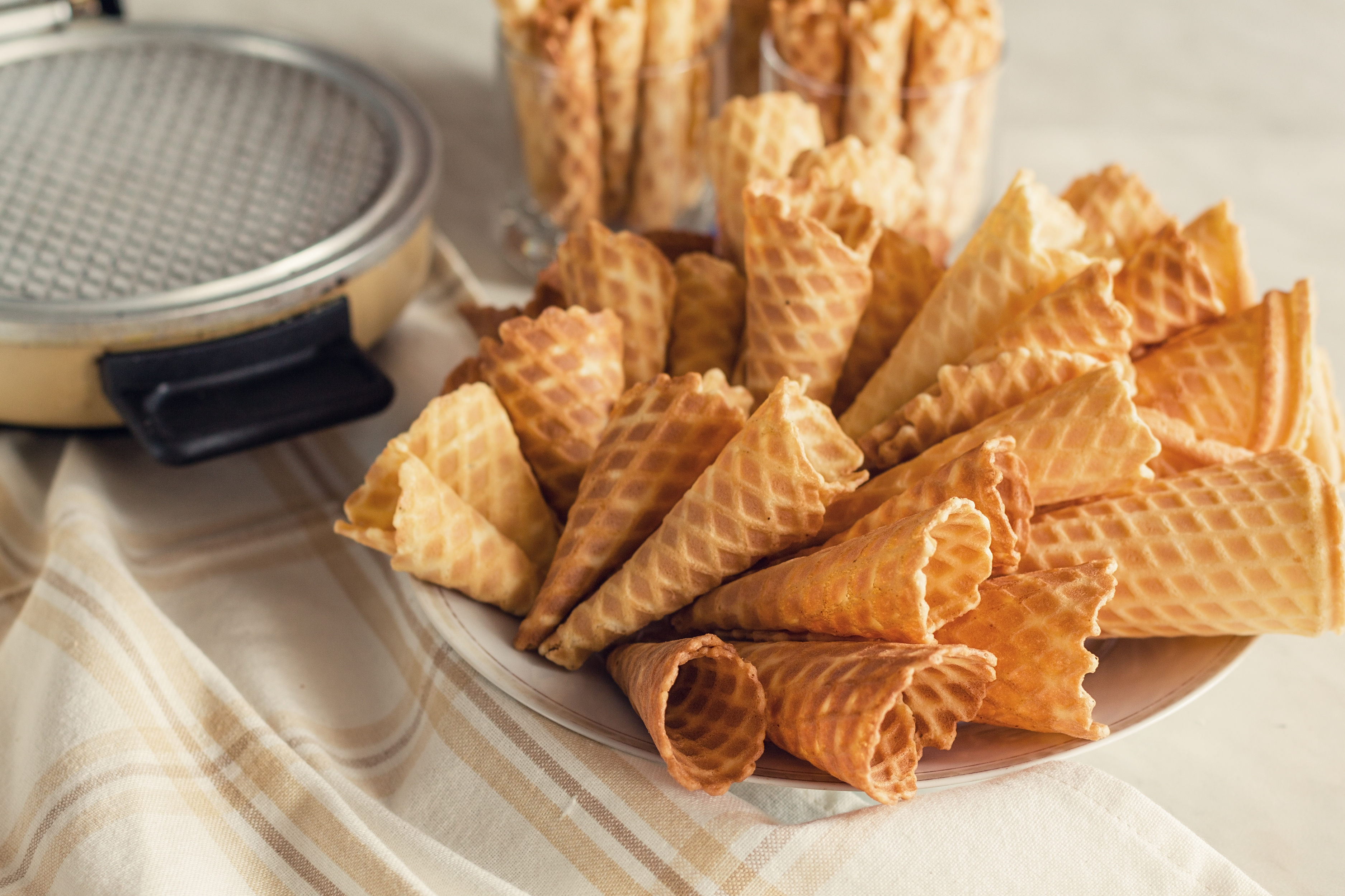20 20 Waffle Cones F Factor
