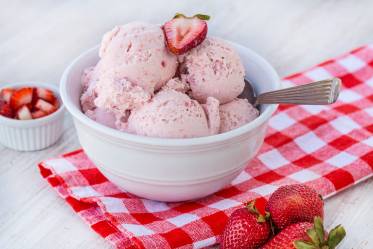 Creamy Strawberry 20/20 Ice Cream - F-Factor